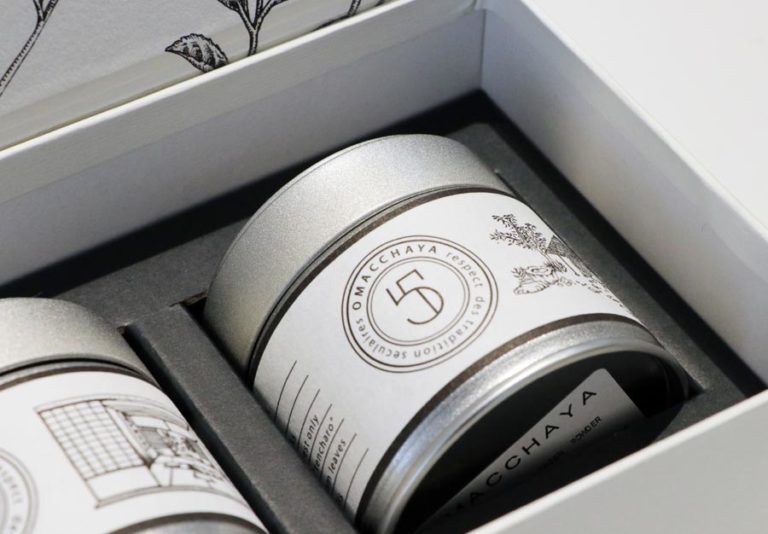 Japanese Packaging Design: The Play of Traditions and Extremes