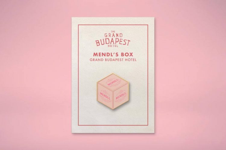 45+ Best Pin Mockup Templates?(Free & Paid)