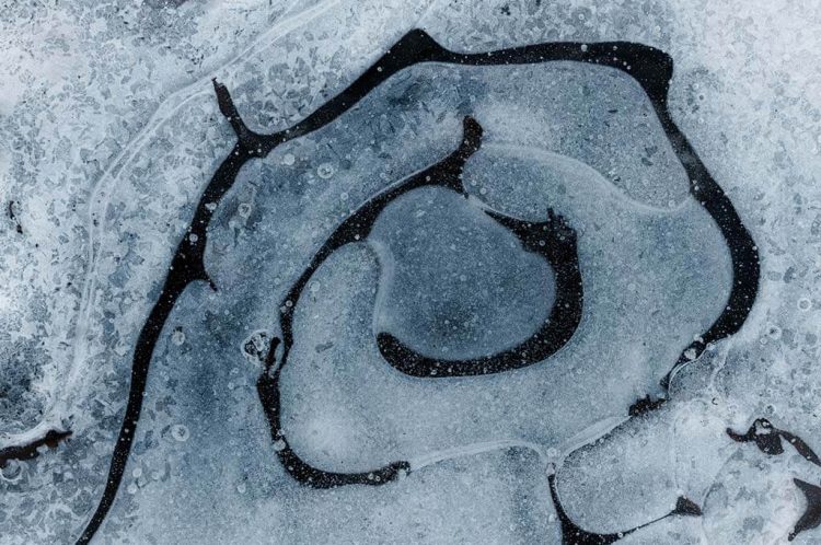 ? 30+ Best Ice Textures — Free & Premium — The Designest