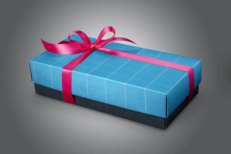 50+ Best Gift Box Mockups — Free & Premium Templates - The Designest